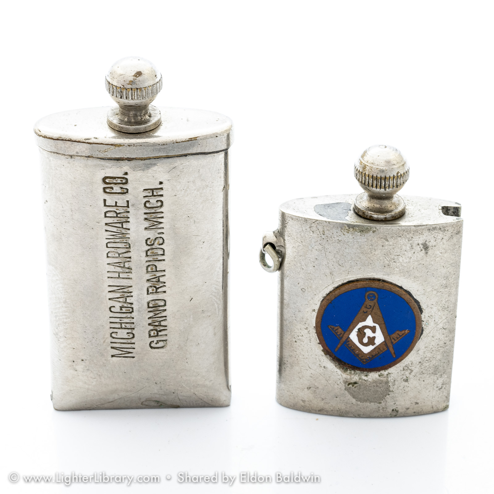 Ronson Art Metal Works - Wonderliter pocket strikers